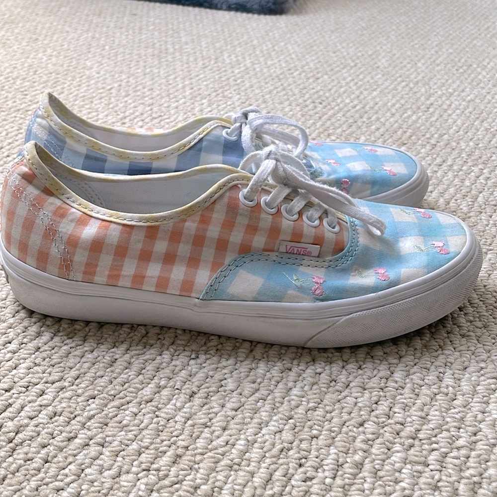 Vans Cherry Gingham Block Embroidered Patchwork Low S… - Gem